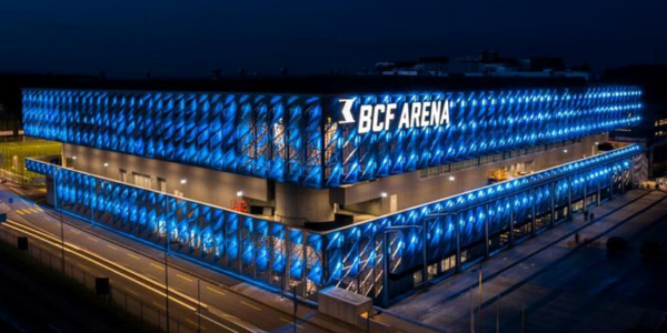Swiss Location Award 2024 - la BCF Arena devant la Vaudoise aréna ...