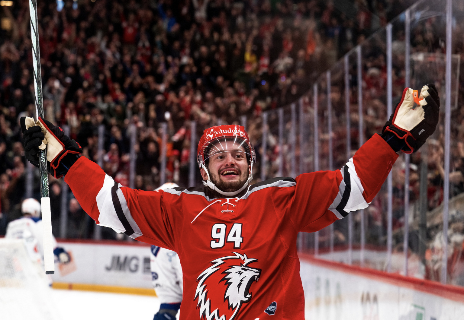 LAUSANNE - Tim Bozon explique son retour à Genève | Planète Hockey