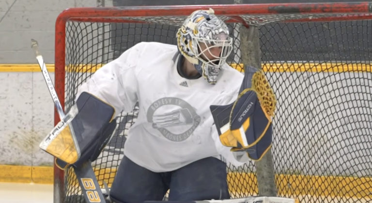 NHL - Kyle Konin, le gardien d'urgence de Tampa Bay | Planète Hockey